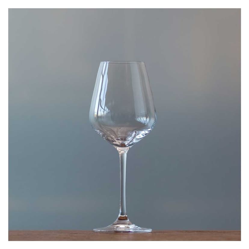 Buy titanium wine glasses from Lucaris now | Wineandbarrels | Wineandbarrels